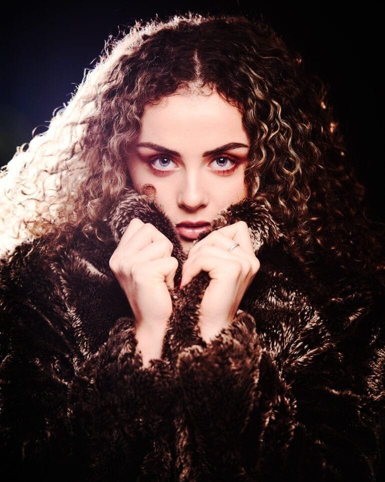 Interview with music artist Neave Zaria @neavezaria